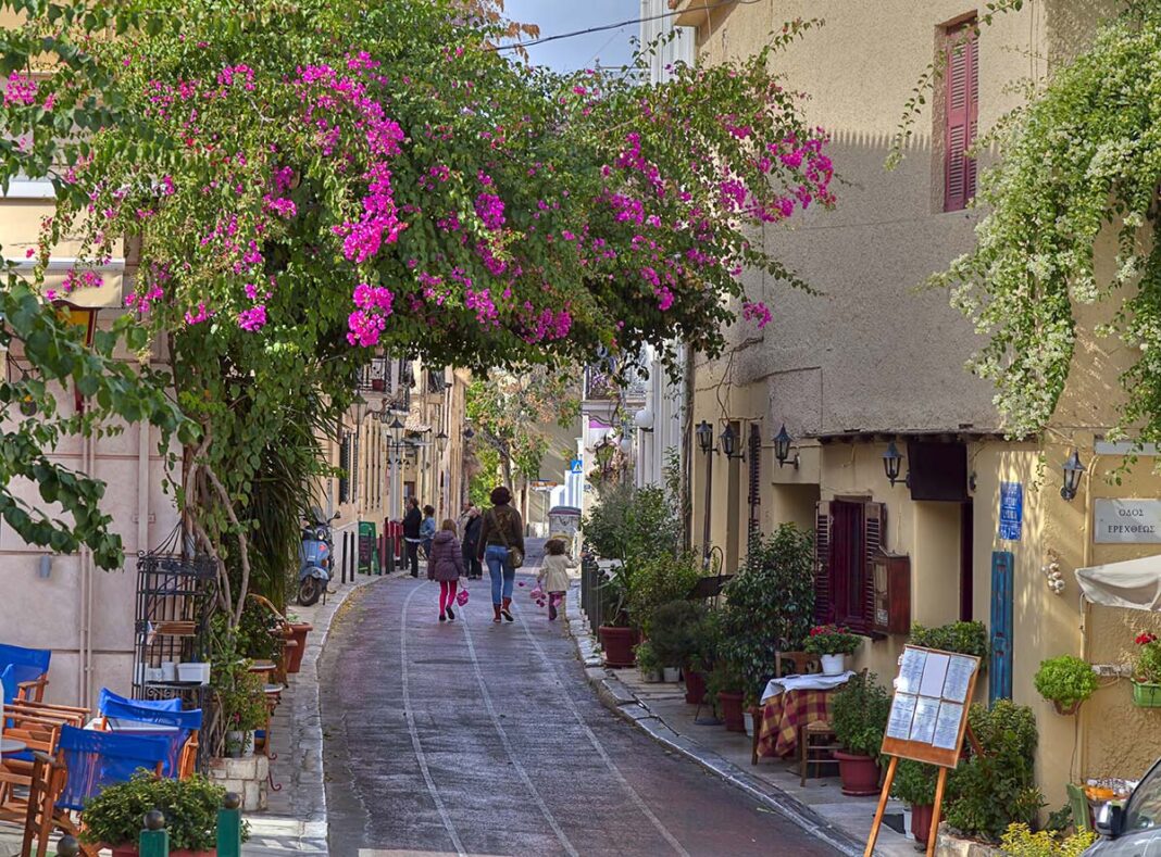 Where to Stay in Athens: 10 Best Areas - The Nomadvisor