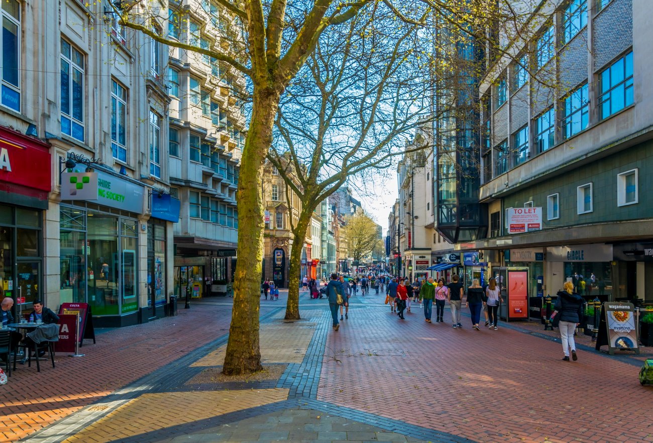 Where to Stay in Birmingham: 8 Best Areas - The Nomadvisor