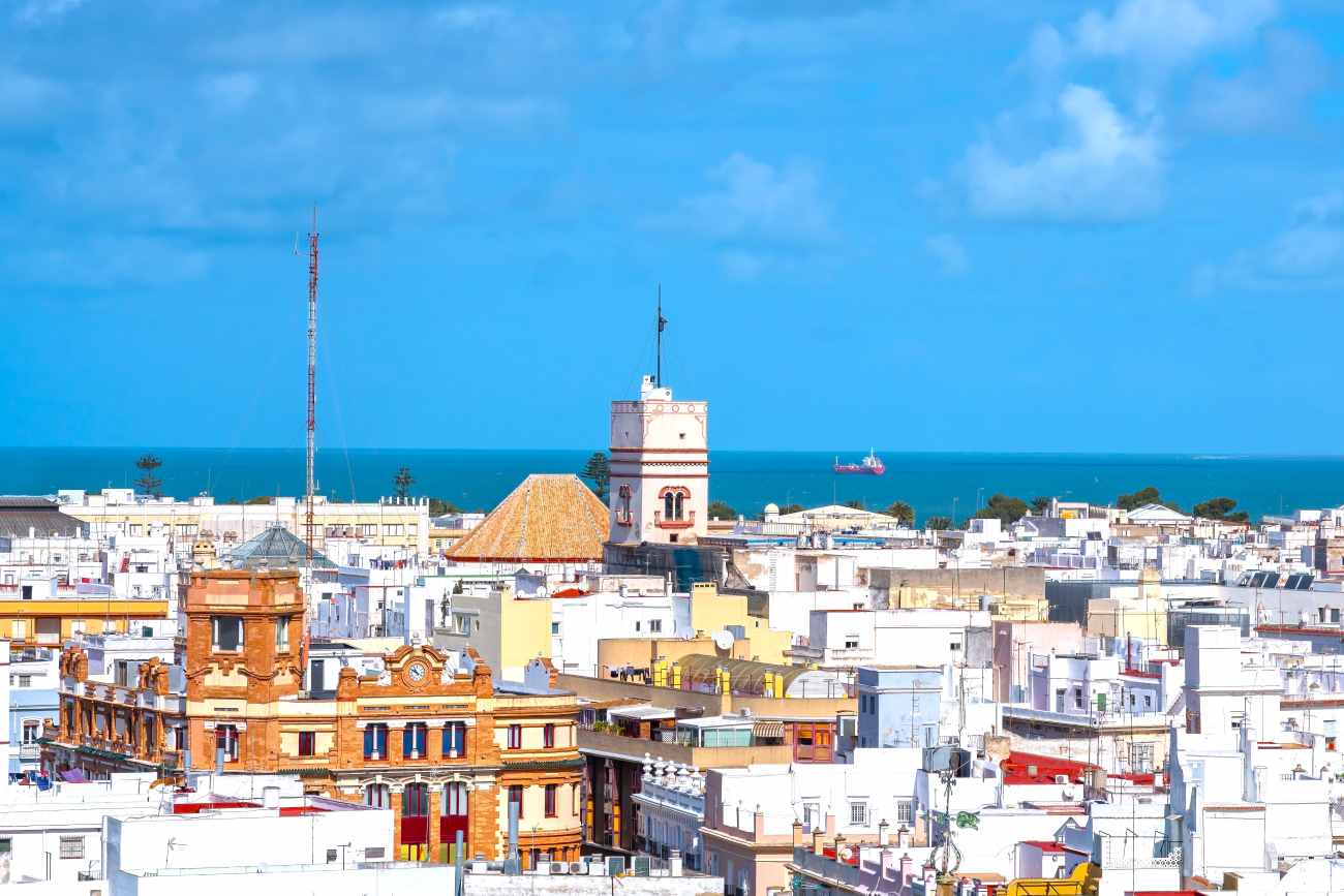 15 Best Things to Do in Cadiz - The Nomadvisor